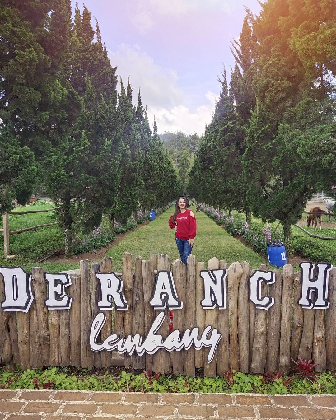 Rasakan Sensasi Liburan Ala Koboi di De Ranch Lembang Bandung