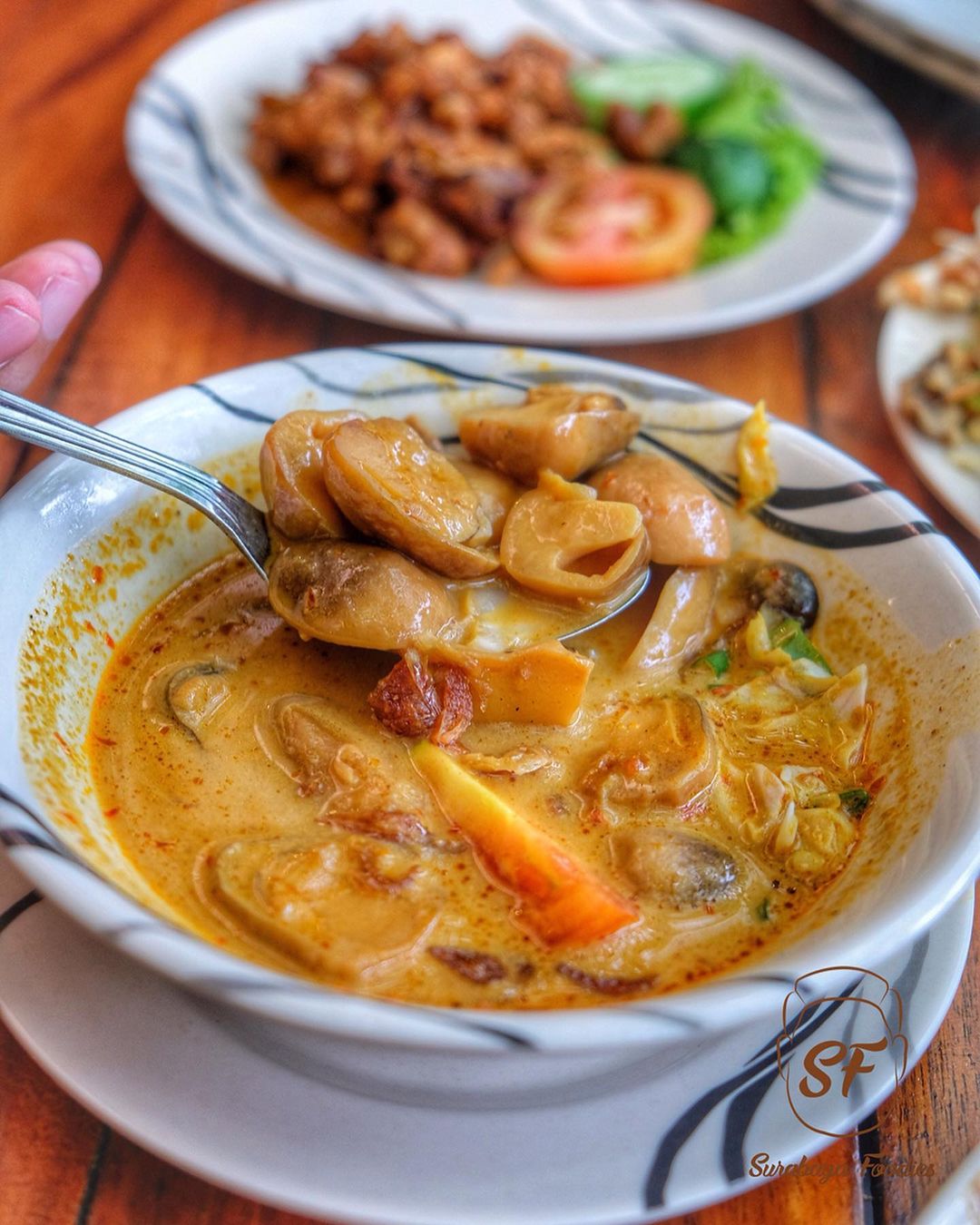 Tempat Kuliner Keluarga Paling Rekomended dengan Menu Lezat dan Harga ...