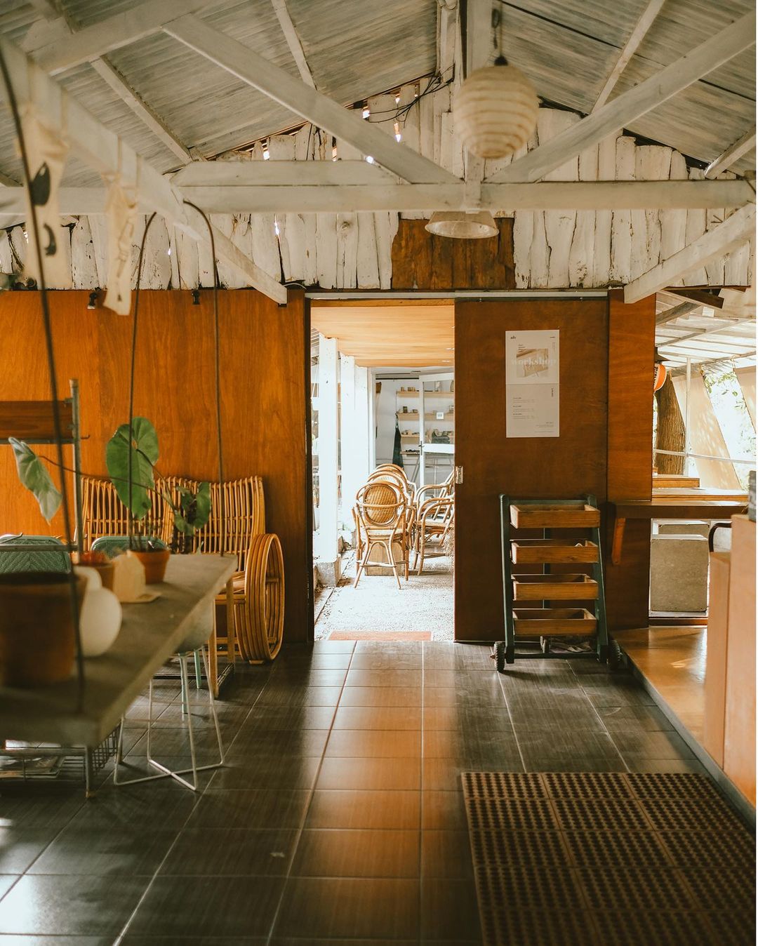 Kyomi Space, Tempat Ngopi Paling Nyaman Bergaya Kyoto Jepang di Dago ...