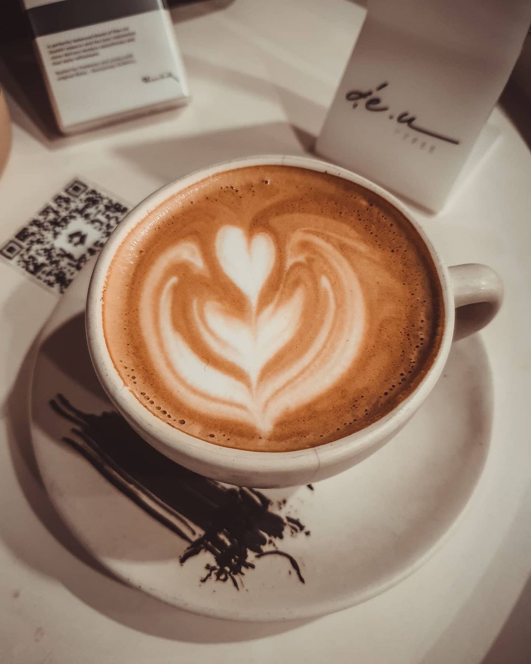 Deu Coffee, Kedai Kopi Kesukaan Mojang Bandung yang Sedang Kekinian ...