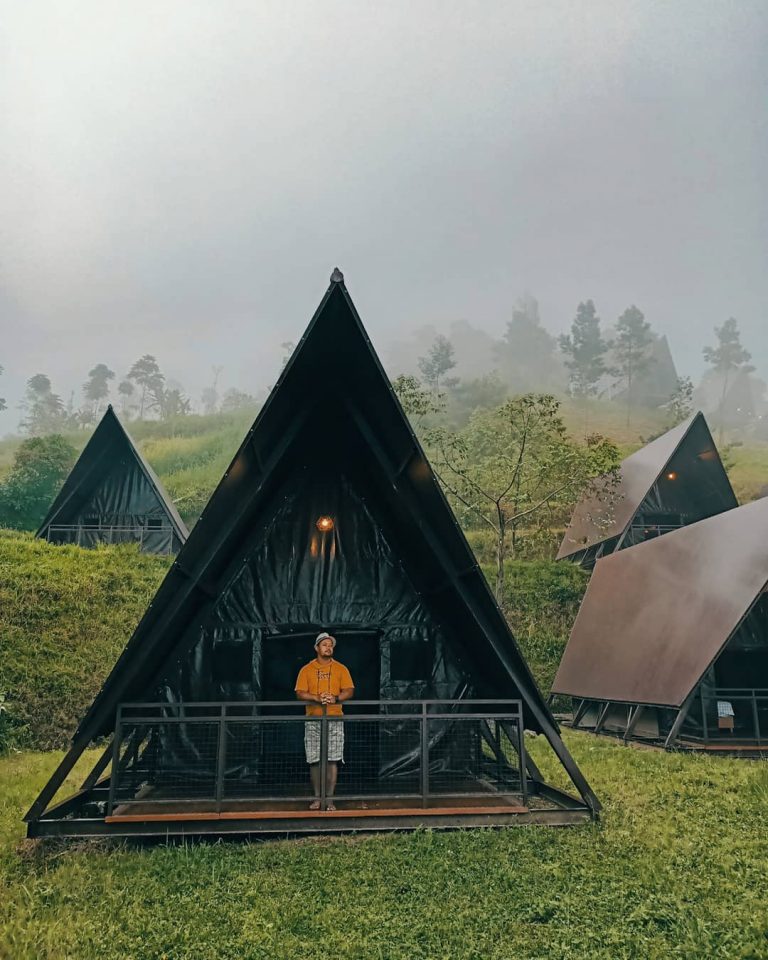 Glamping Mewah di Kema Merbabu, Camping di Tengah Hutan dengan ...